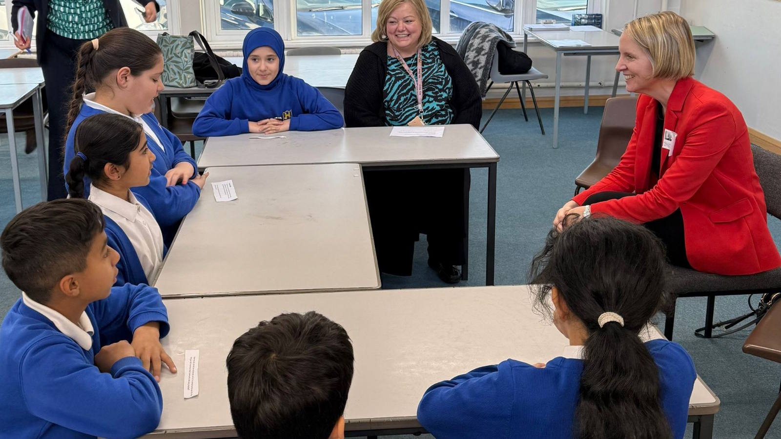 Castlefield School and Beechview Academy - Emma Reynolds MP